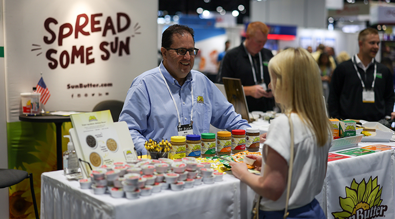 Slideshow: IFT FIRST Expo - IFT.org